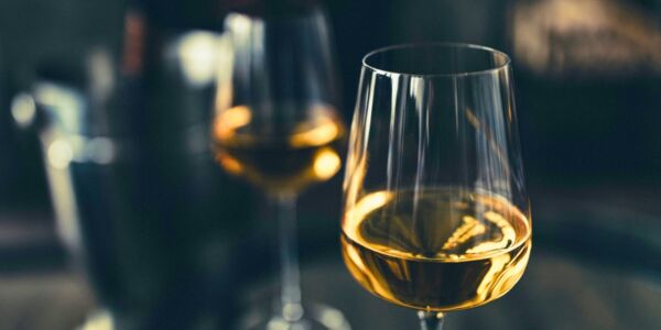 Best orange wines for summer: 10 top bottles to try